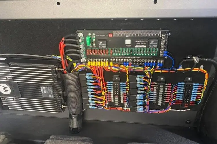 Nation-wide Delivery and Transparent Pricing for Police Vehicles ...